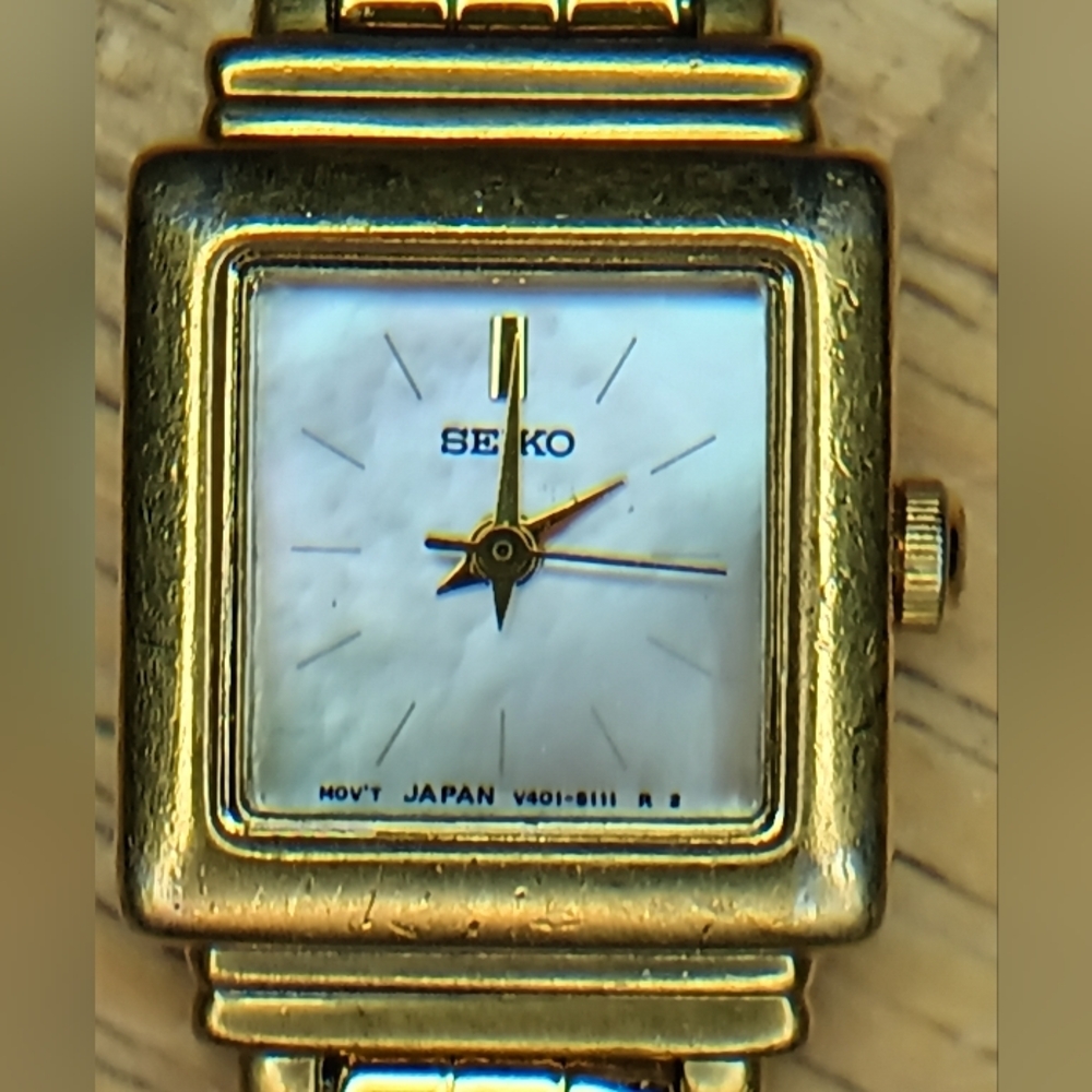 Seiko Ladies Quartz Gold Tone Case Bezel & Bracelet, … - Gem